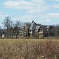 Duke Farms: The Farm Barn - Farm