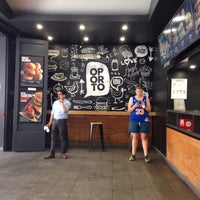 Oporto - Fast Food Restaurant in Newtown