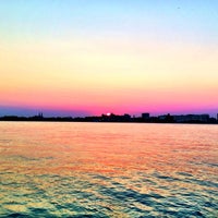 Windsor Riverside - University - Riverside drive West