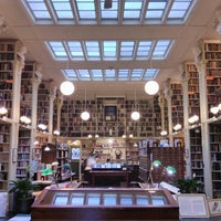 Providence Athenaeum - Library in College Hill