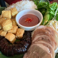 Mr. Red Cafe - Hastings-Sunrise - Vancouver, BC