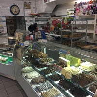 The Fudge Pot - Old Town - 1532 N Wells St