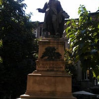 Piazza Sforza Cesarini