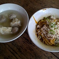 Warung Lela (Wale) - Noodle House