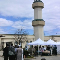 ISNA Masjid - 2200 S Sheridan Way