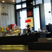 Stadhuis Almere - Centrum Almere Stad - 5 tips from 952 visitors