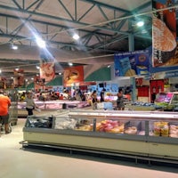 Mangusa Hypermarket - Supermarket in Willemstad