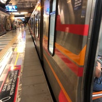 Metro Cristóbal Colón - Metro Station in Providencia