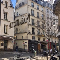 MG Road (Now Closed) - Temple - Paris, Île-de-France