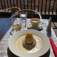 Maxies Bistro & Wine Bar