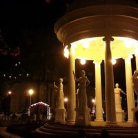 Molo Plaza - Plaza in Iloilo City