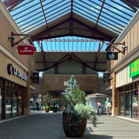 Woodburn Premium Outlets - 1001 Arney Rd