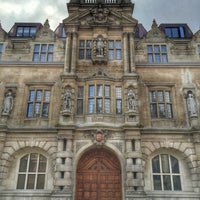 Oriel College - University