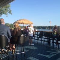 H2O (Now Closed) - Bar