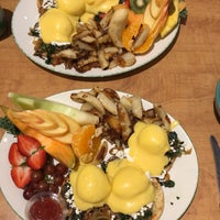 Chez Cora - Breakfast & Lunch - Richmond, BC