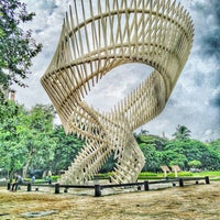 Cross Maidan - Mahatma Gandhi Road