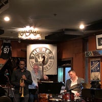The Rex Hotel Jazz & Blues Bar - Toronto, ON