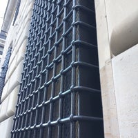 Federal Reserve Bank of New York - Bank in Financial District