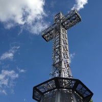 La Croix du Mont-Royal - Monument / Landmark in Montréal