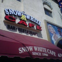 Snow White Cafe - Café in Hollywood