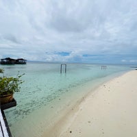 Pom Pom Beach - Beach