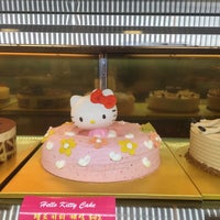 Bosco Bakery Cafe - Bakery in Wilshire Center - Koreatown
