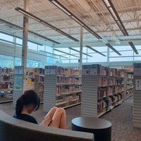 Surrey Public Library - Semiahmoo Branch - South Surrey - Surrey, BC