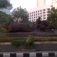 Monumen Karapan Sapi - 10 tips