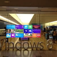 Microsoft Store (Now Closed) - Bellevue Square - 56 tips from 5724 visitors