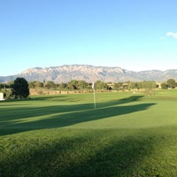 Arroyo Del Oso Golf Course - Golf Course in Arroyo Del Oso