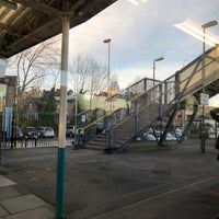 Barry Railway Station (BRY) - 3 tips from 236 visitors