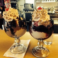 Riverside Creamery - Ice Cream Shop in Port Jervis