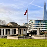 Trinity Square Gardens - Tower Hill, London, Greater London - Trinity Sq