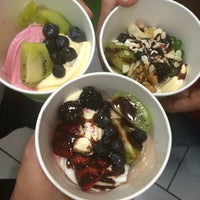 Yoghut Frozen Yogurt & Smoothies (Now Closed) - Frozen Yogurt Shop in ...