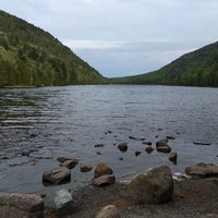 Bubble Pond - Hiking Trail in Acadia National Park