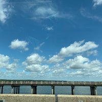 Santee Cooper Lake Bridge - Bridge in Santee