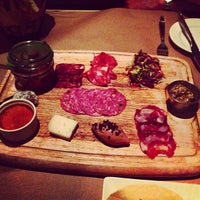 The Ravenous Pig - Gastropub