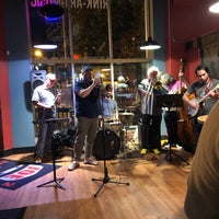 Joe Squared Pizza & Bar - Pizzeria in Charles North