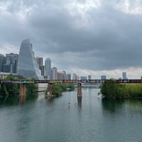 Pfluger Pedestrian Bridge - Downtown Austin - 13 tips