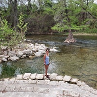 Rockin' "R" On The River - 1299 Gruene Rd