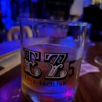 EZ5 Live House - 安和路二段211號