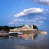 Snug Harbour Seafood, Bar & Grill - Port Credit - 14 Stavebank Rd S