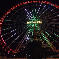 Sun Wheel - Theme Park Ride / Attraction