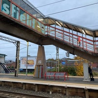 Macclesfield Railway Station (MAC) - Rail Station