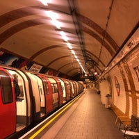 Tufnell Park London Underground Station - Islington - 5 tips from 654 ...