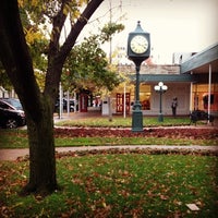 Utica Square Shopping Center - Shopping Mall