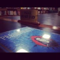 Rowden White Library - College Library in Parkville