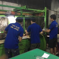 Tahu Telor Pak Jayen - Indonesian Restaurant in Surabaya