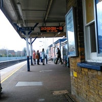 Farnham Railway Station (FNH) - 9 tips from 649 visitors