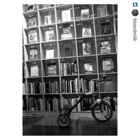 Brickbat Books - Queen Village - Pennsport - 2 tips